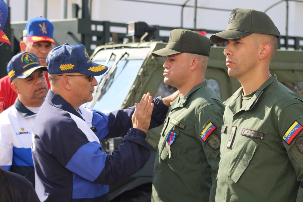 El Mayor General Hernández Lárez presidió acto de reconocimiento por ...